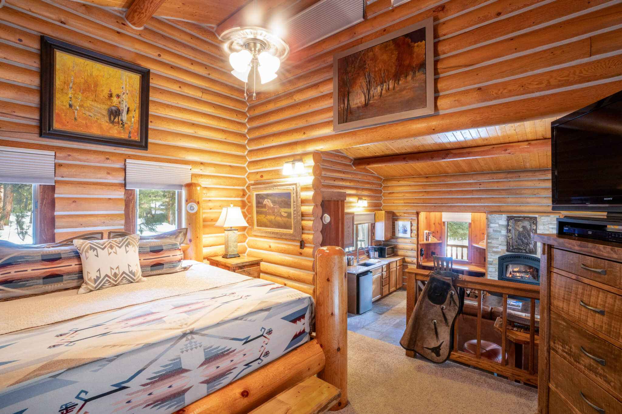 Triple Creek Ranch | Castle Rock Cabin