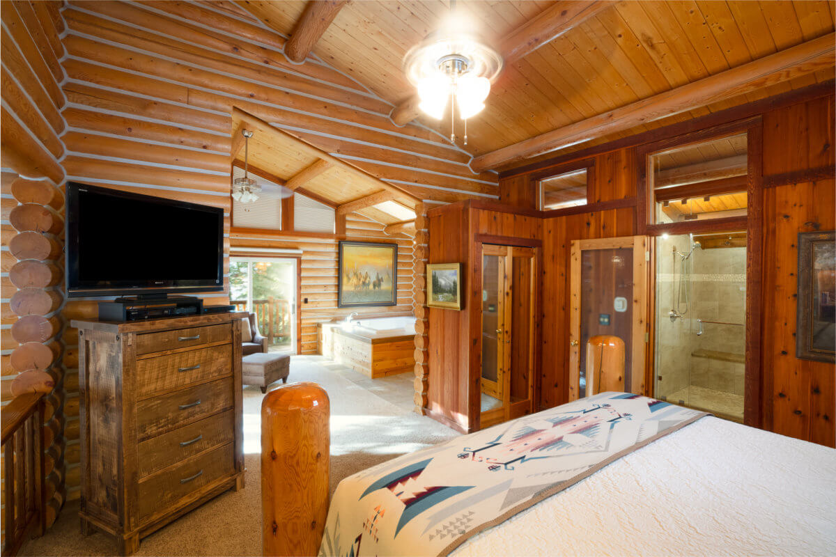 Castle Rock Cabin - Triple Creek Ranch